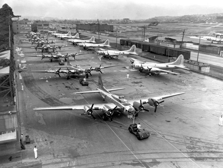 Timeline of Strategic Aviation – 1944 – G. Blume